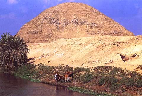 Hawara y su laberinto | Sobre Egipto : Sobre Egipto